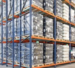 5X Storage Efficiency: Selective Pallet Racking System